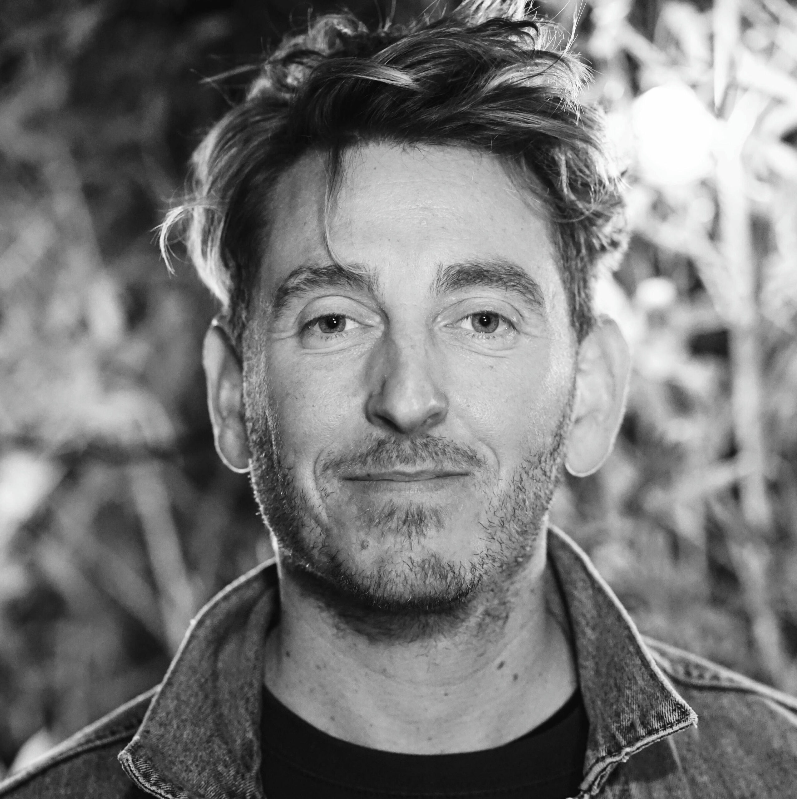 Florian Girardot - Meet Your Legend